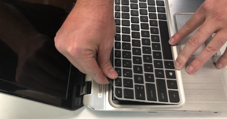 How to Open a Laptop Keyboard? Electro Gadget Plus